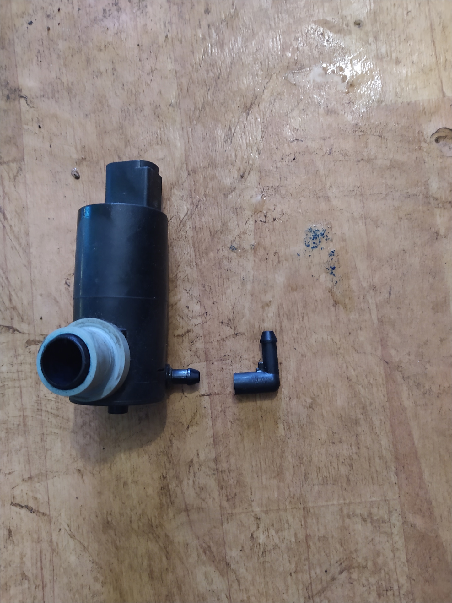 Замена насоса омывайки. Читайте комментарий — Suzuki SX4 (1G), 1,6 л ...