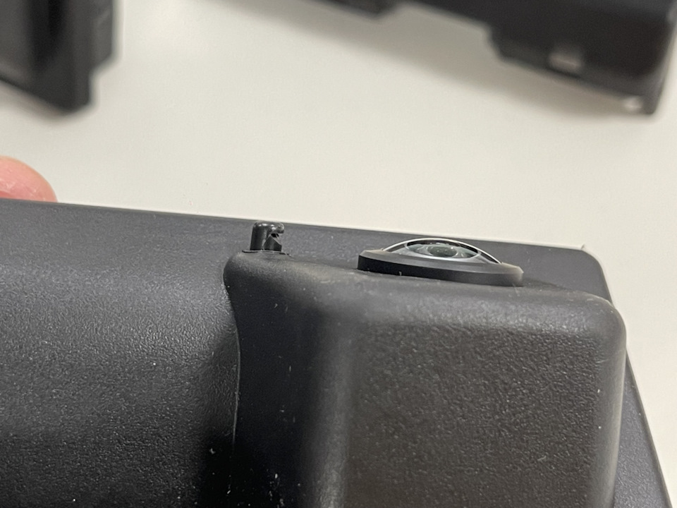 8W9955993A Жиклёр с клапаном VAG | Запчасти на DRIVE2