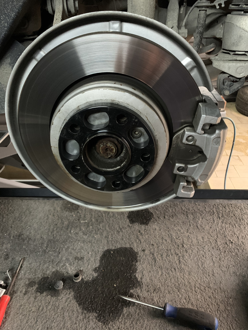 Замена задних накладок — BMW 5 series (E60), 3 л, 2006 года | визит на ...