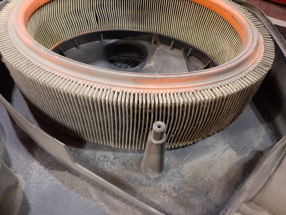 Регулировка клапанов, замена датчика заднего хода, замена адсорбера ...