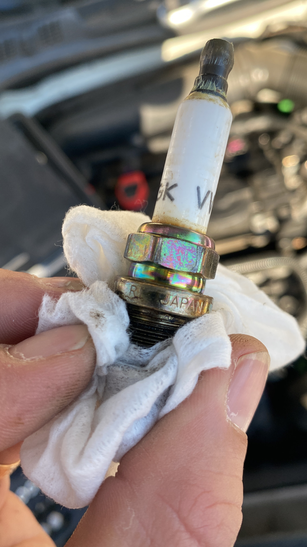 замена свечей 06H905601A — Skoda Octavia A5 Mk2, 1,8 л, 2012 года ...