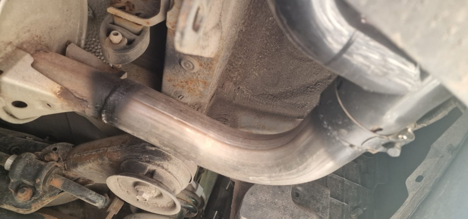 Насадки Akrapovic — Lexus RX (4G), 2 л, 2015 года | тюнинг | DRIVE2