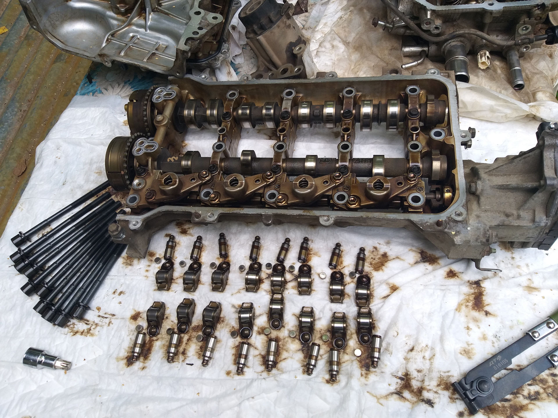 Двигатель 2ZRFAE — Toyota Verso, 1,8 л, 2011 года | запчасти | DRIVE2