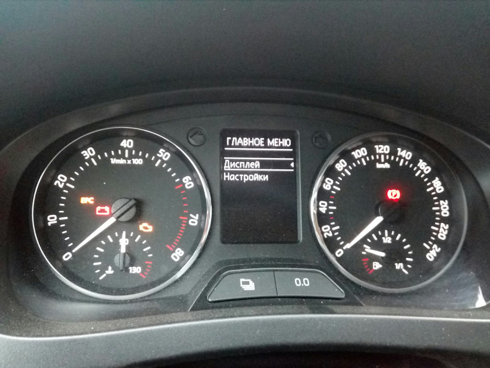 Вопрос к знатокам. — Skoda Rapid (1G), 1,6 л., 2013 года | автозвук ...