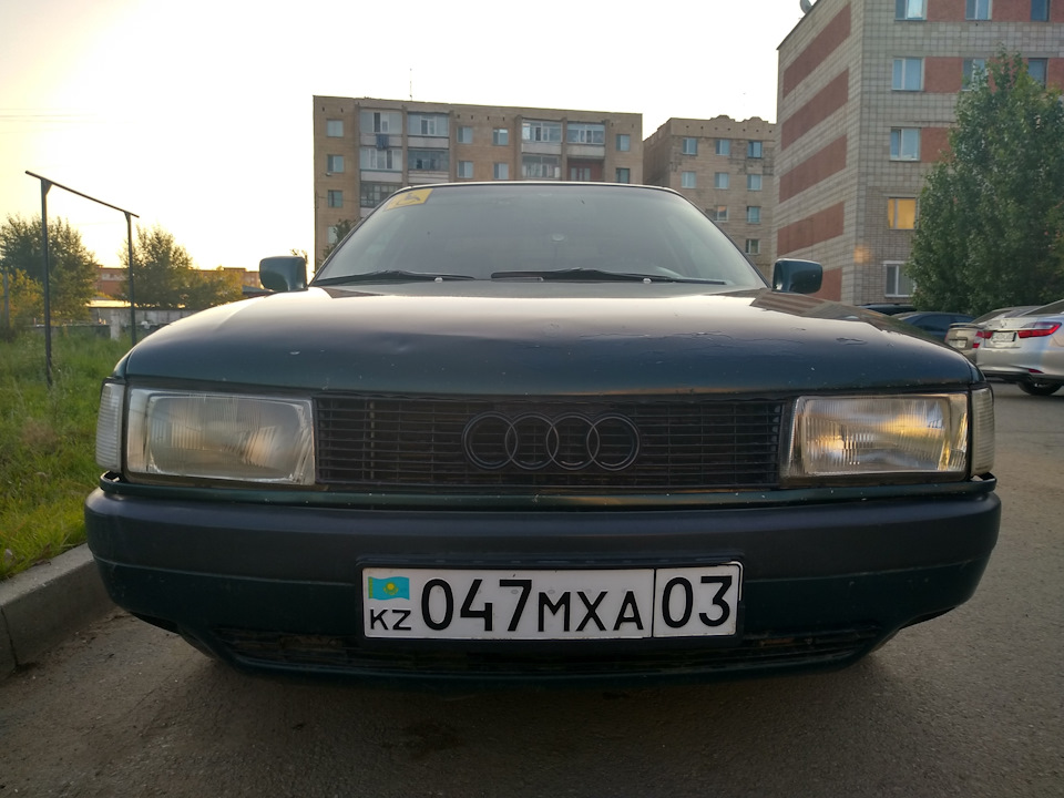 Поменял поворотники — Audi 80 (B3), 1,8 л, 1990 года | аксессуары | DRIVE2