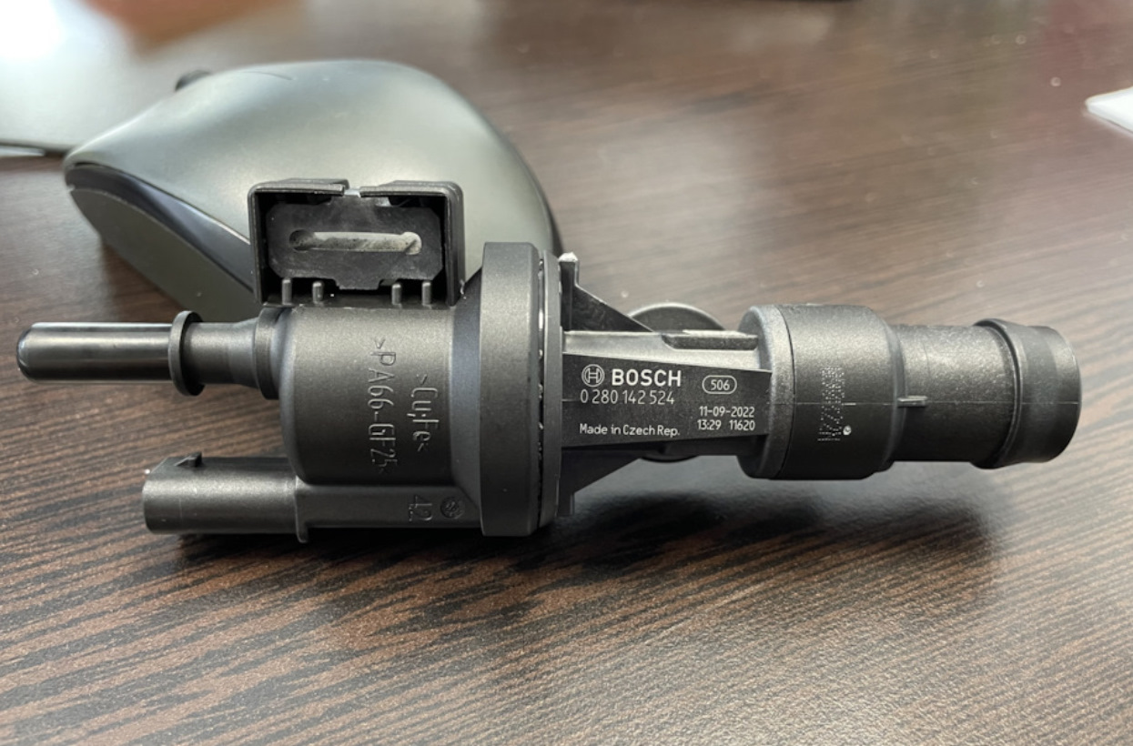 Плавают обороты при первом старте. — BMW X1 (F48), 2 л, 2017 года ...