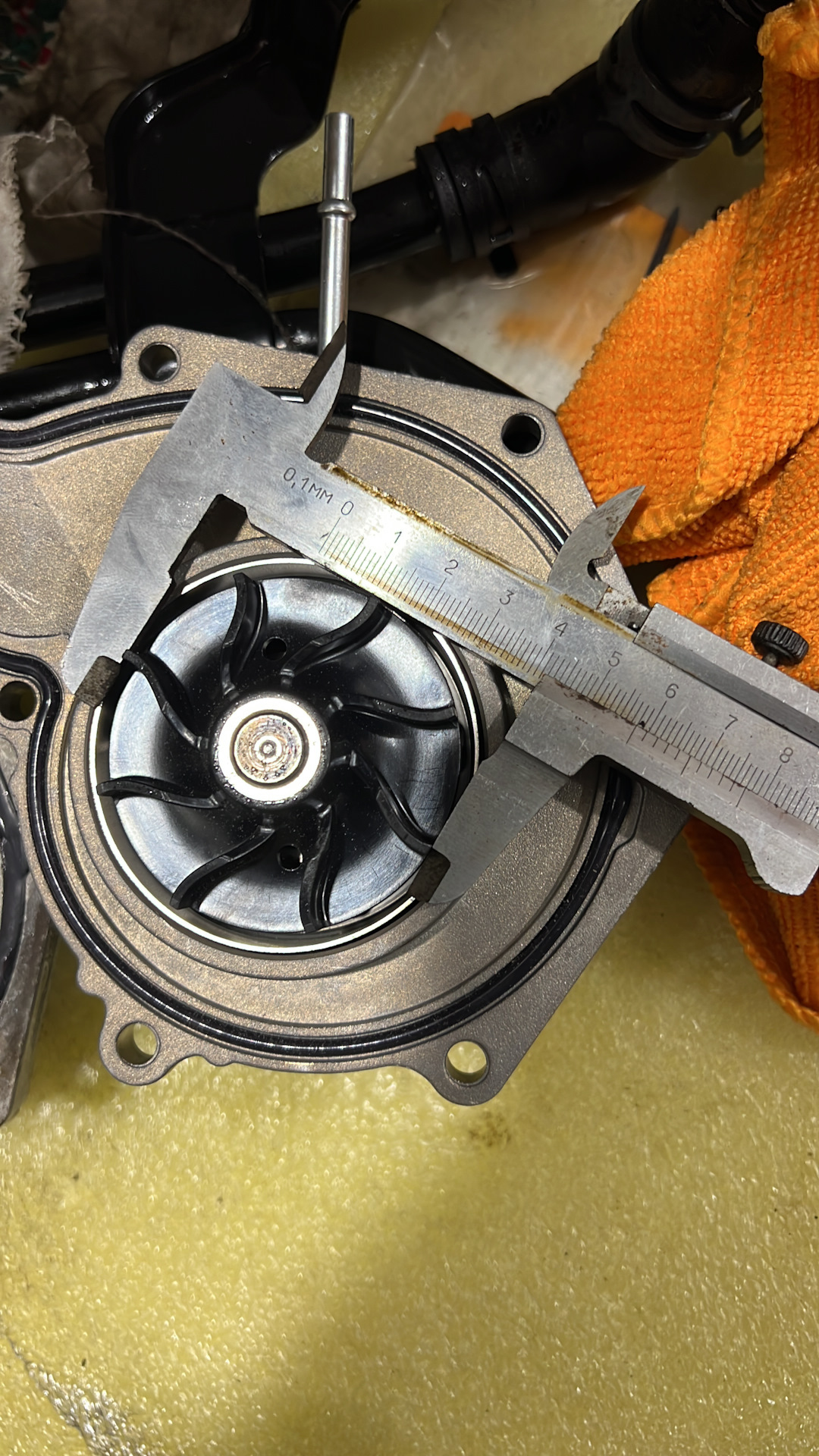 Замена помпы — Audi Allroad (C7), 3 л, 2016 года | своими руками | DRIVE2