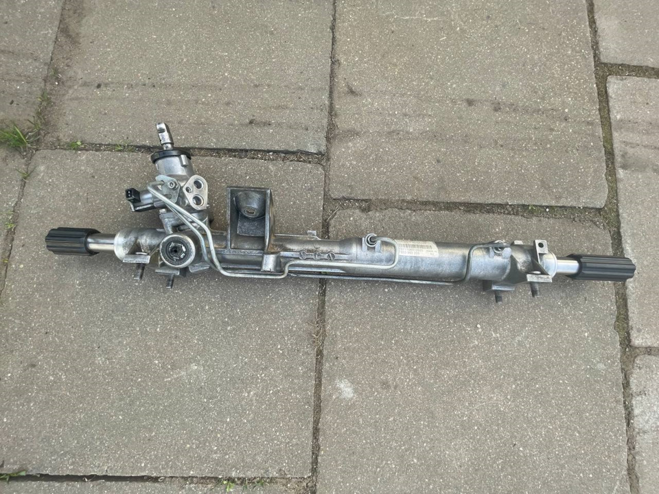 Рулевые рейки XC90 2.5t, 2.4d, 3.2, V8 4.4. С датчиком и без. на Volvo ...