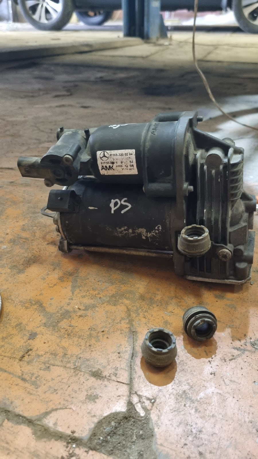 ТО и замена компрессора пневым — Mercedes-Benz M-Class (W166), 3 л ...