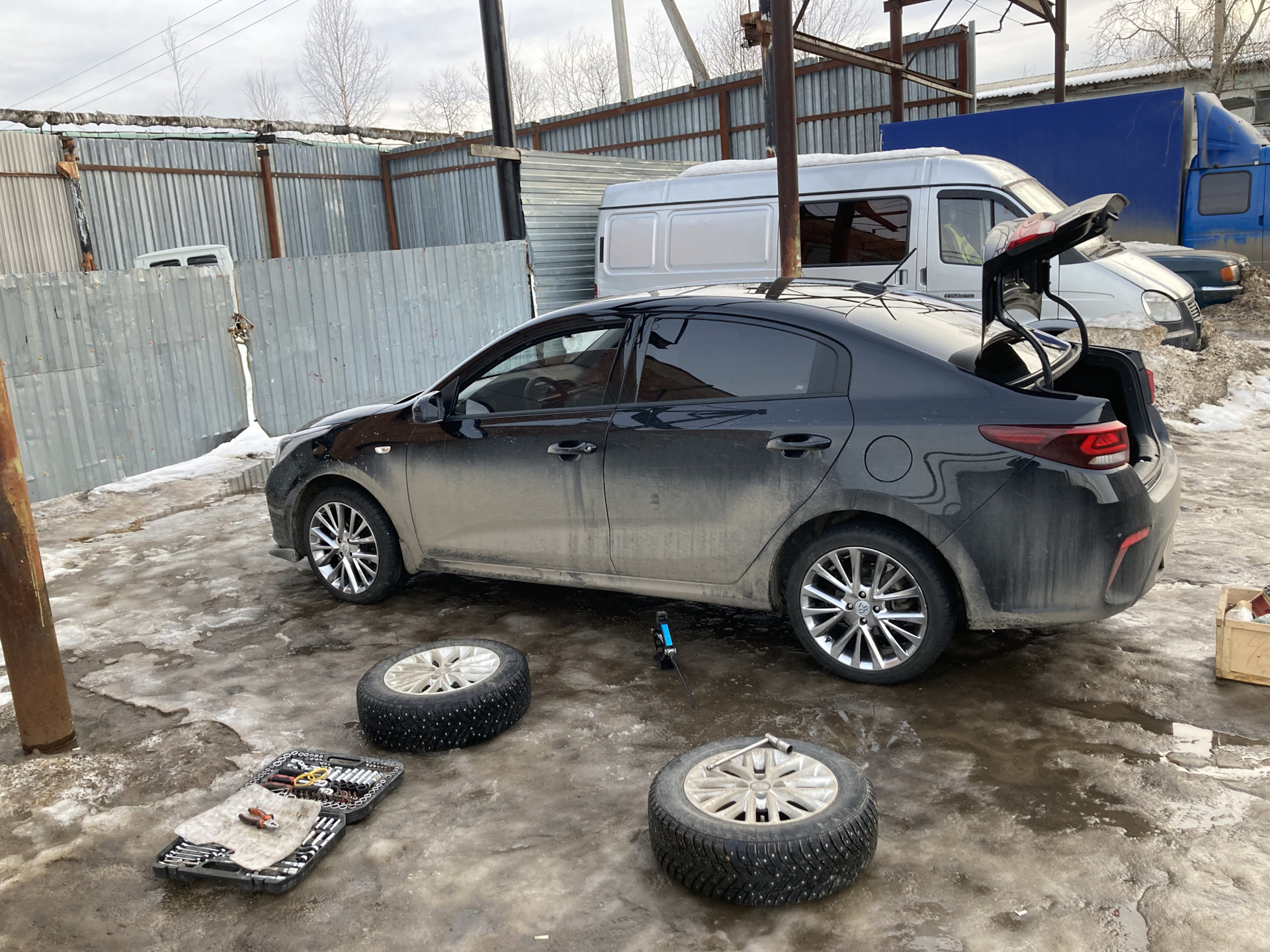 Камрики р17 — KIA Rio (4G), 1,6 л, 2019 года | колёсные диски | DRIVE2