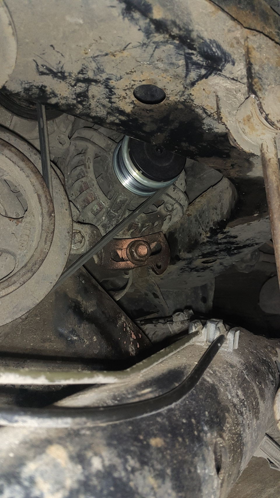 236 500 Инструкция! Обгонная муфта (шкив) генератора — Smart fortwo (1G ...