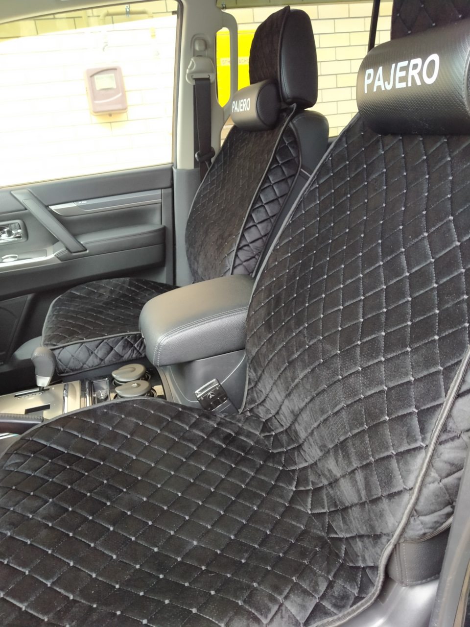 Велюровые накидки с бортами. — Mitsubishi Pajero (4G), 3 л, 2014 года ...