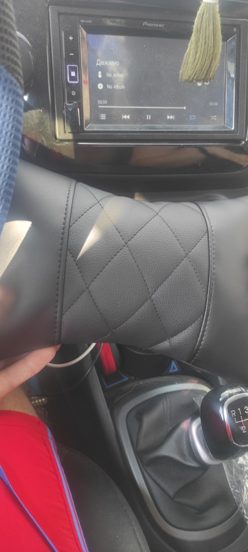 Подушки на подголовники — KIA Rio (3G), 1,6 л, 2012 года | аксессуары ...