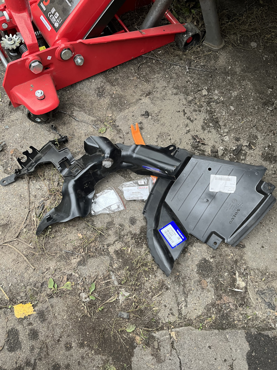 Доп. защита от грязи — Volvo XC60 (1G), 2,4 л, 2014 года | своими ...