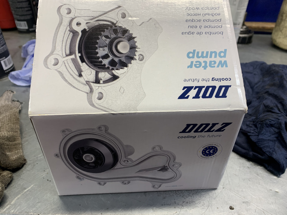 Замена помпы — Volkswagen Tiguan (1G), 2 л, 2015 года | поломка | DRIVE2