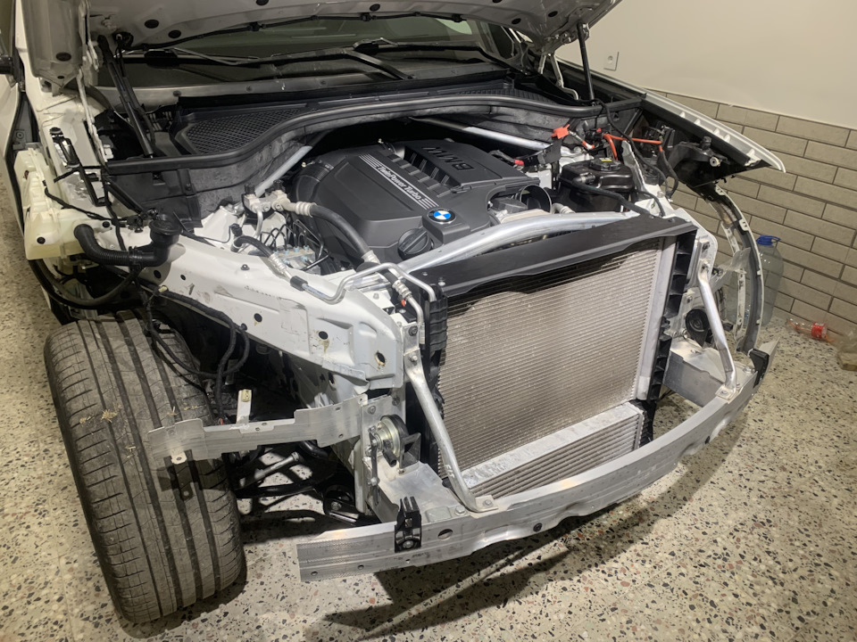 5. Подрамник и промывка радиаторов. — BMW X5 (F15), 3 л, 2015 года ...