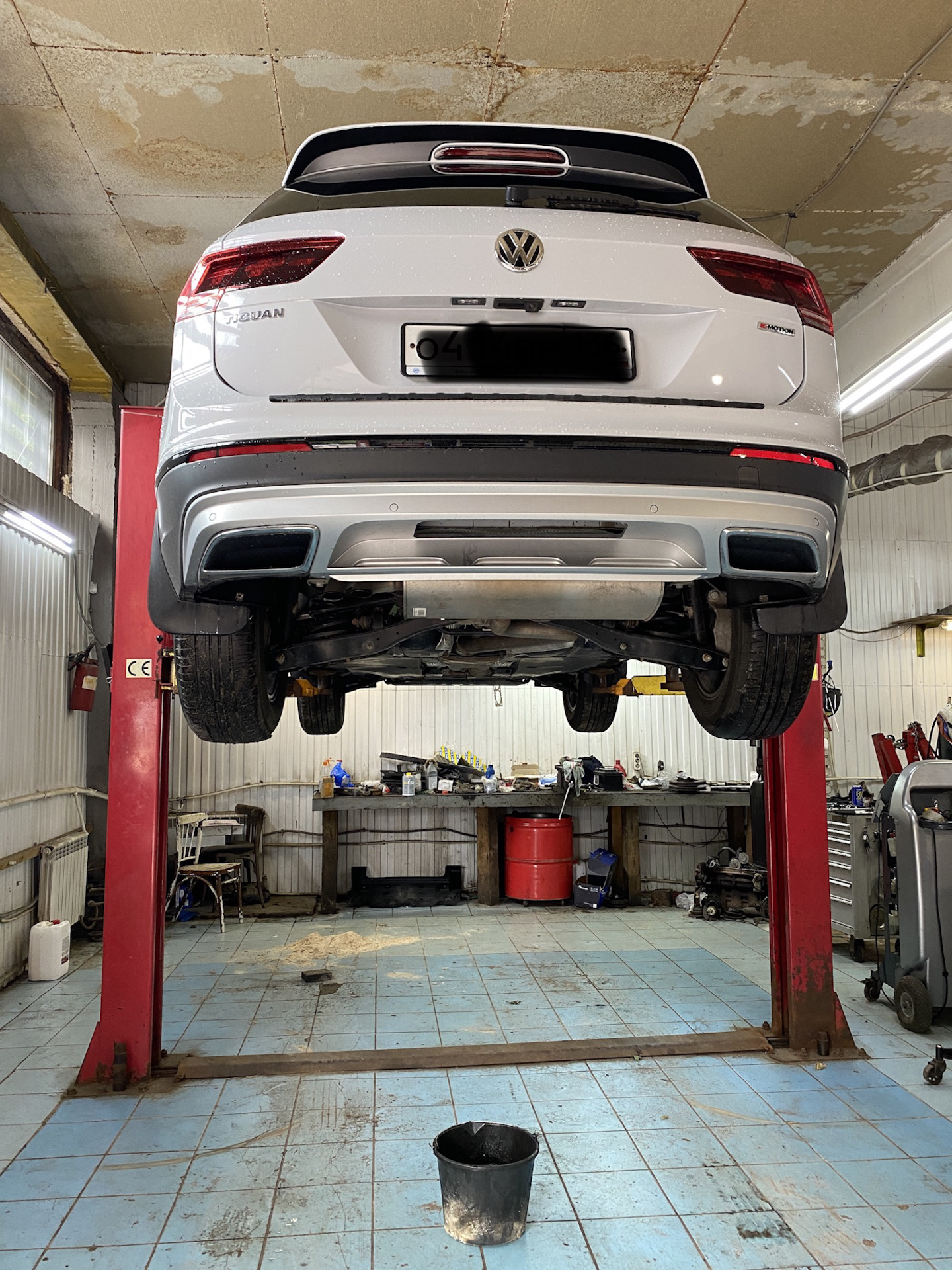 Замена масла в муфте халдекс — Volkswagen Tiguan 2g 1 4 л 2019 года