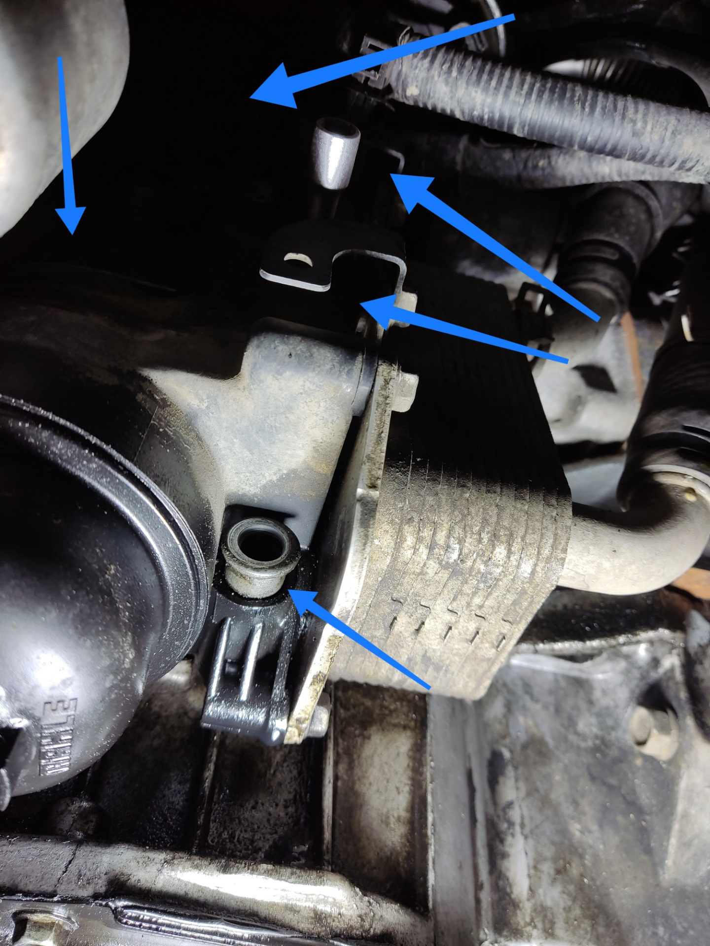 Замена прокладок)) — KIA Carnival (3G), 2,2 л, 2019 года | плановое ТО ...