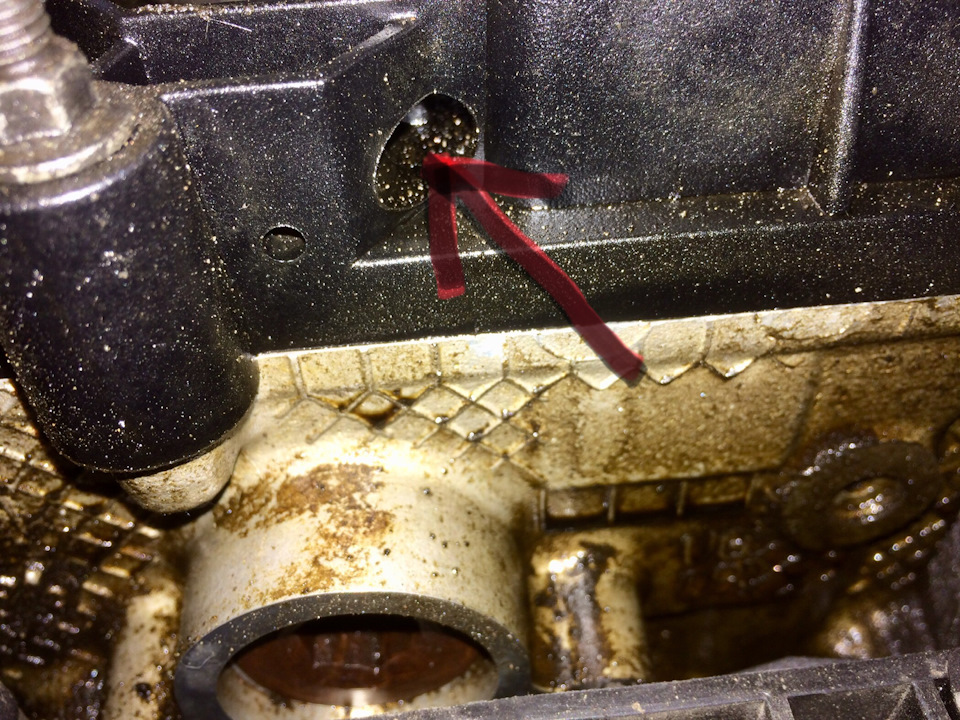 Замена прокладки крышки клапанов и датчика — Ford Mondeo IV, 2,3 л ...