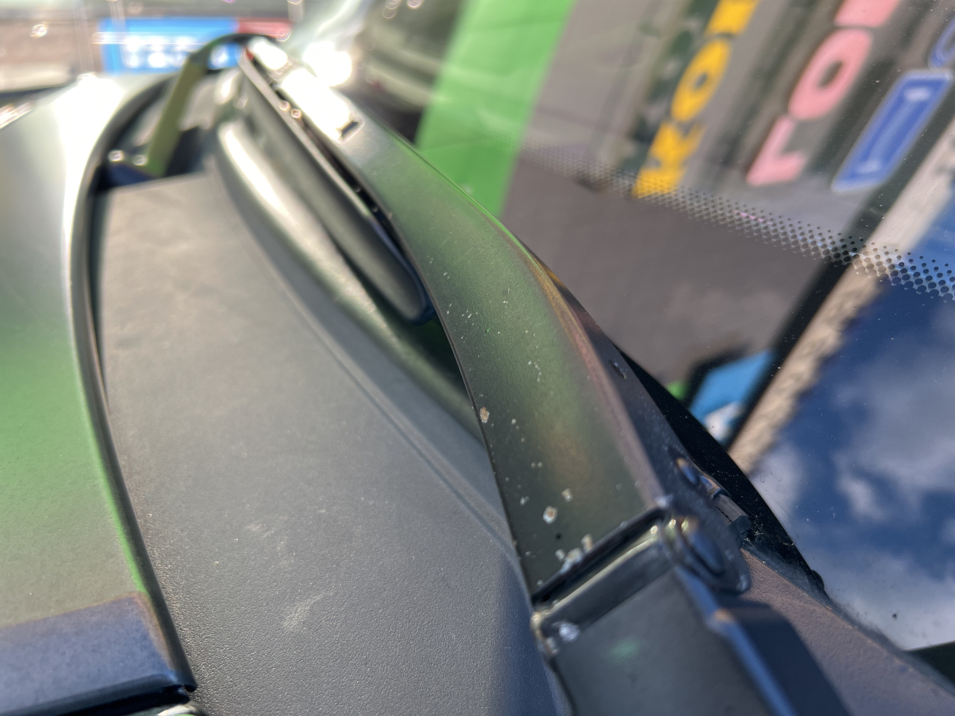 Замена рычагов стеклоочистителя + щетки с/о — Land Rover Range Rover ...