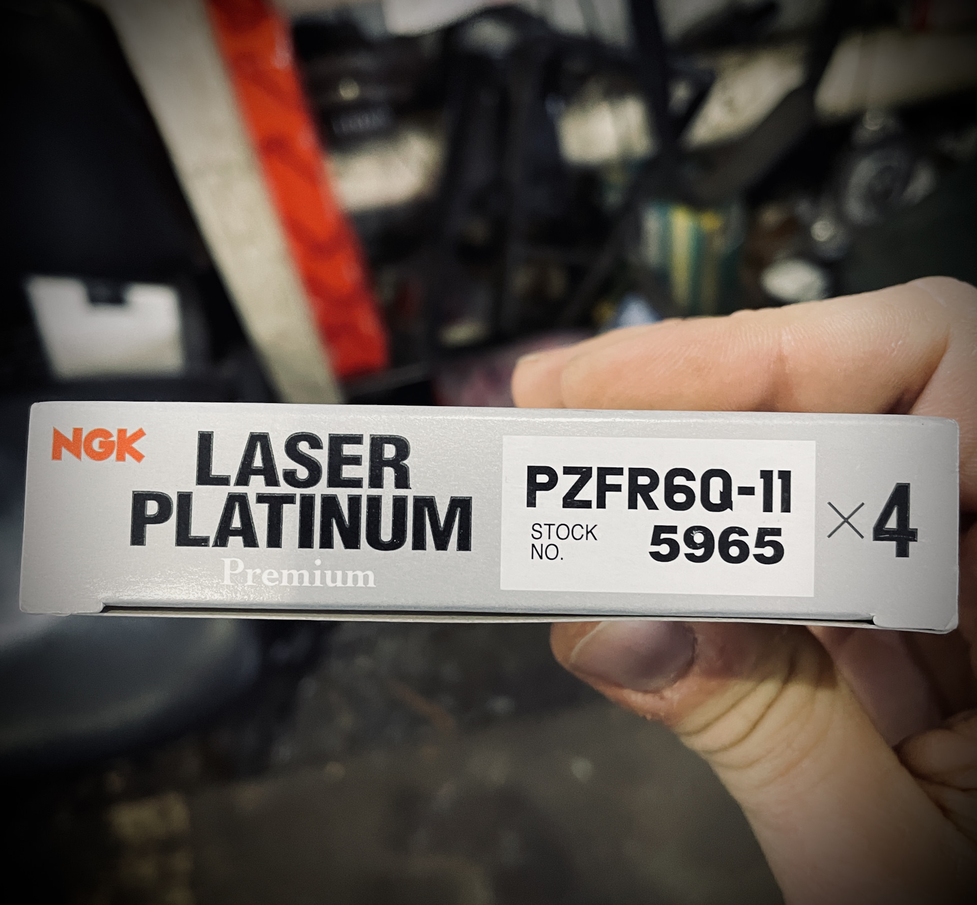 Время пришло…🤣12шт. Свечи. — Bentley Continental Flying Spur, 6 л, 2007 ...