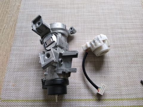 5K0905865 Переключатель VAG | Запчасти на DRIVE2