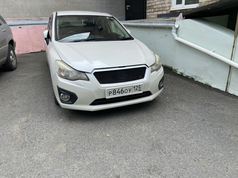 ОEM front sport grille Subaru 91122FJ010 — Subaru Impreza (GJ/GP), 2 л ...