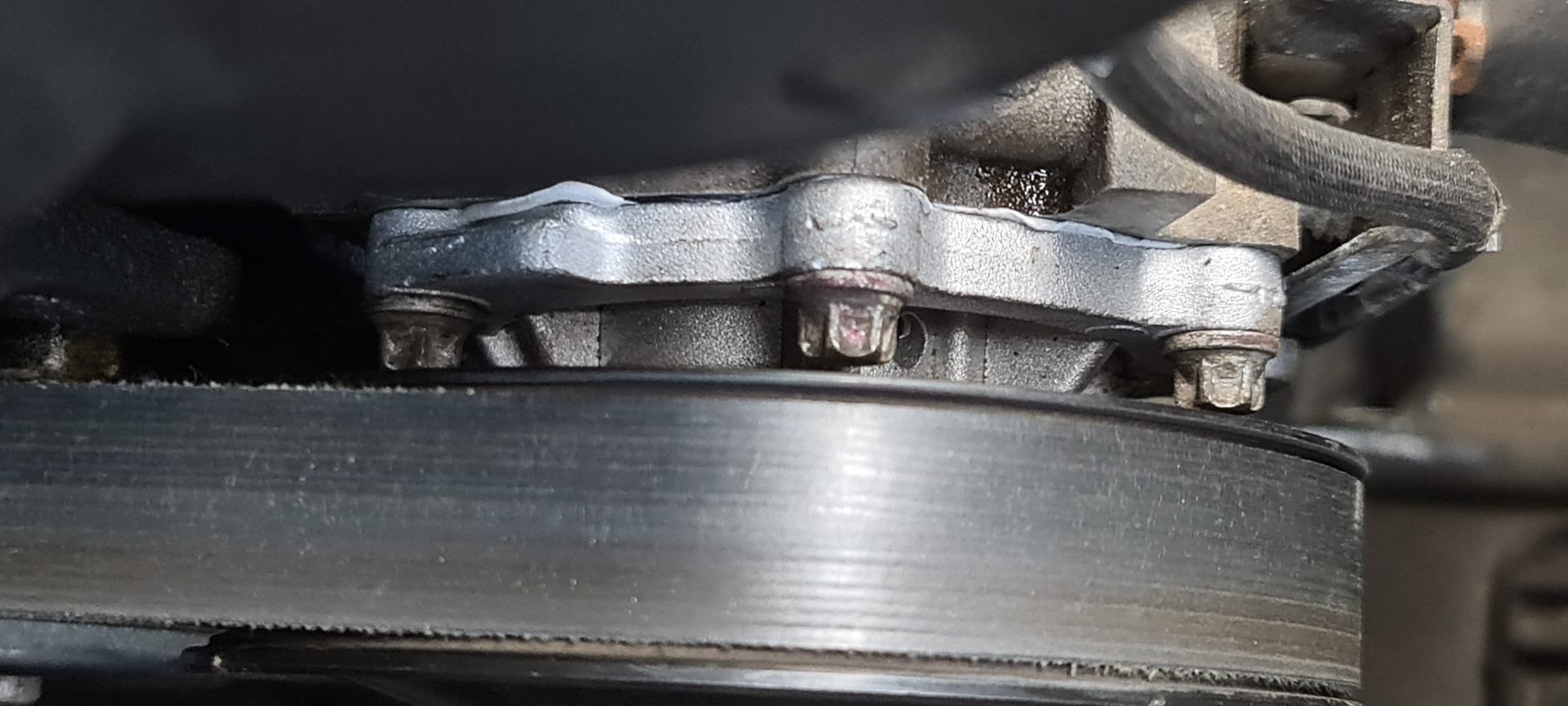 Водяной насос GM 24405895 и корпус термостата Agafit — Chevrolet ...