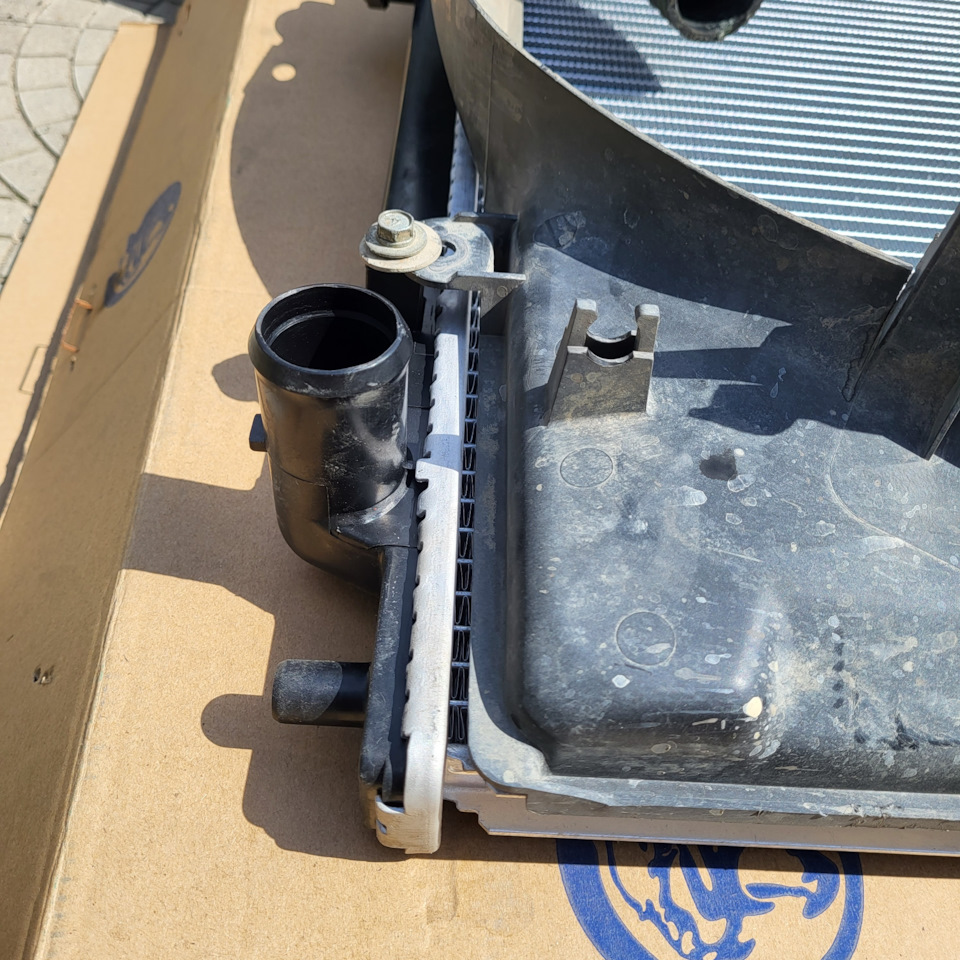 Борьба за живучесть 3.0ка в горах. — Mitsubishi Pajero (4G), 3 л, 2008 ...