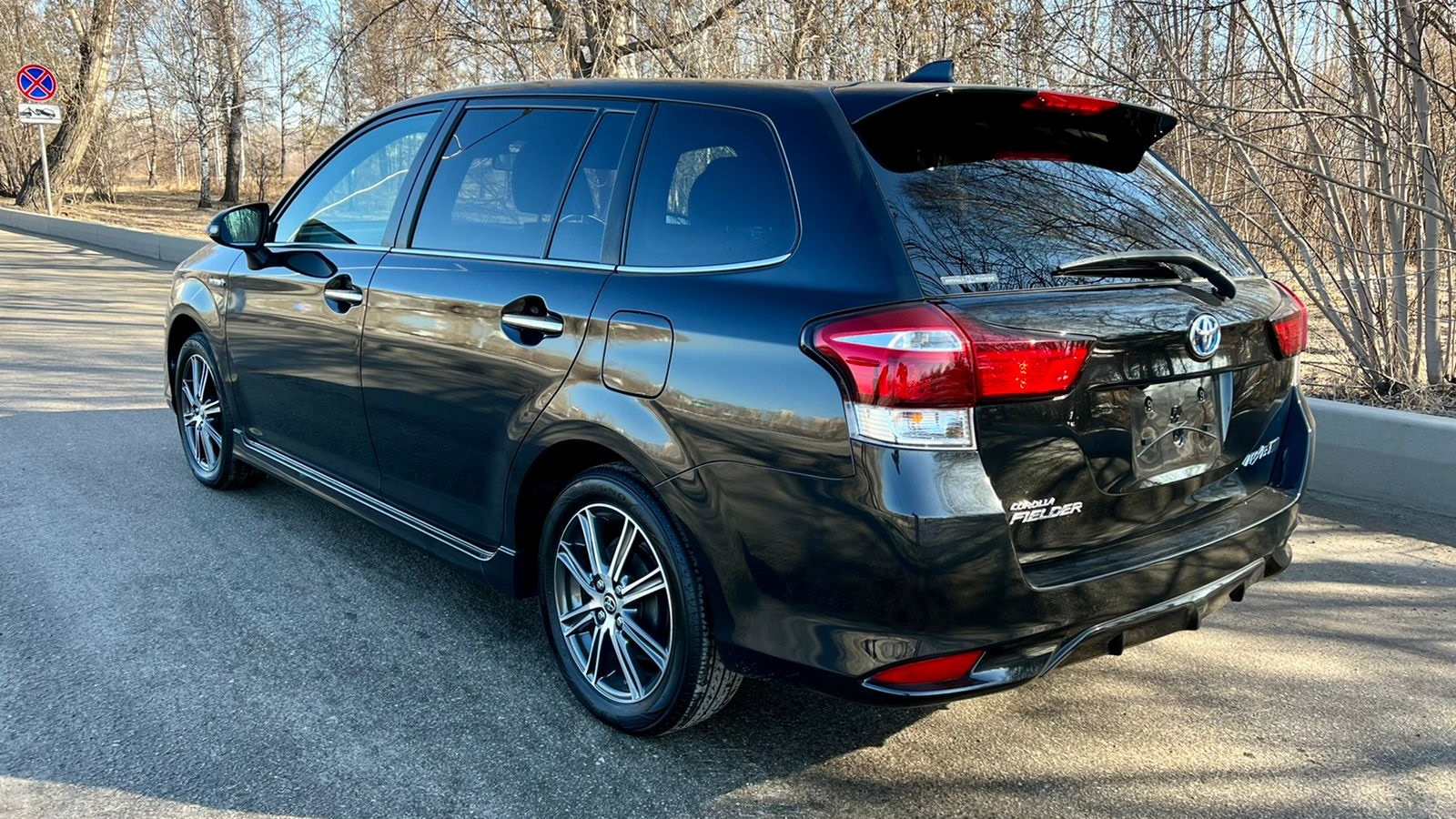 Toyota Corolla Fielder (E160) 1.5 гибридный 2016 | на DRIVE2