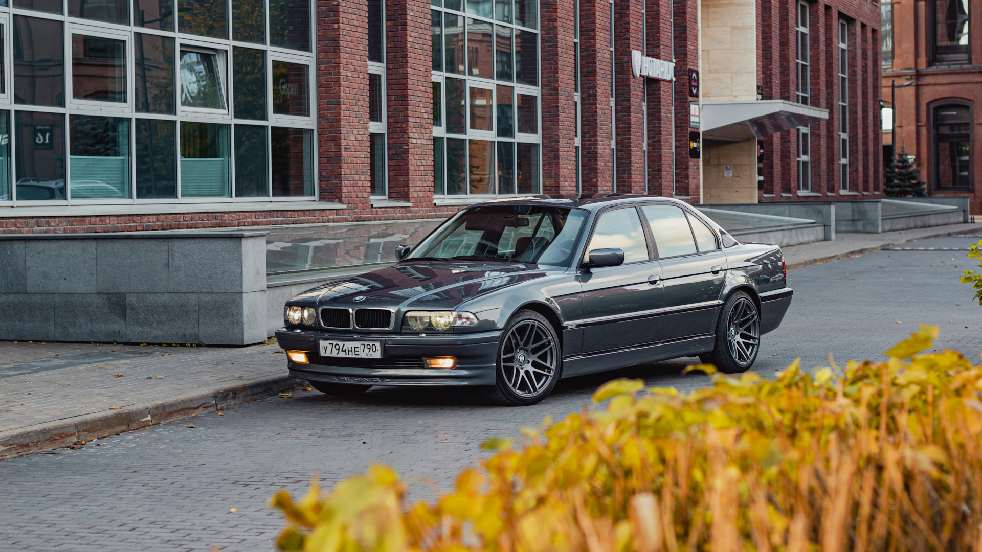 BMW 7 series (E38) 4.4 бензиновый 1999 | Mr. Grey на DRIVE2
