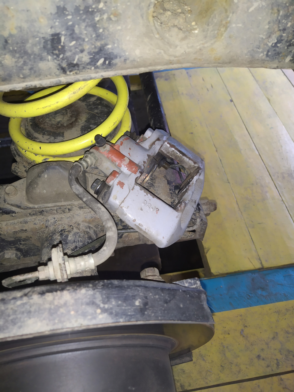 Замена задних суппортов от Паджеро 2 — Mitsubishi Pajero Sport (1G), 3 ...