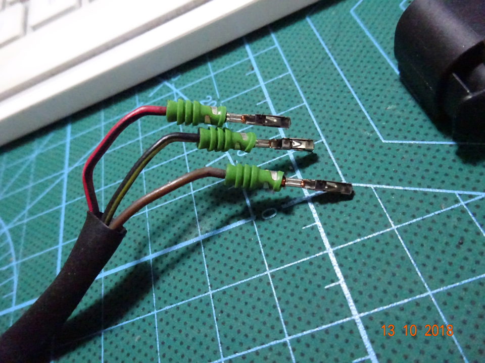 пины и коннекторы (разъемы), используемые в Mercedes — Mercedes-Benz ...