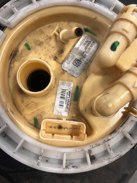 31274886 Насос топливный Volvo | Запчасти на DRIVE2