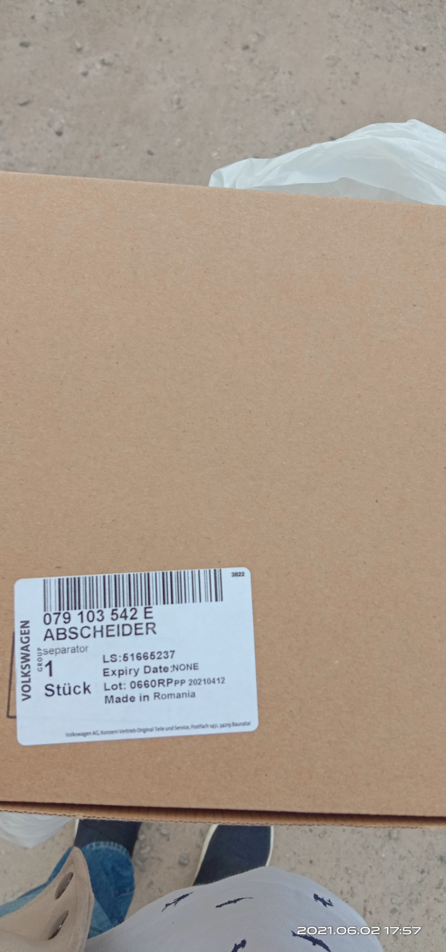 Замена сеточки в развале и маслоотделителя 180 500 км — Audi A8 (D4), 4 ...