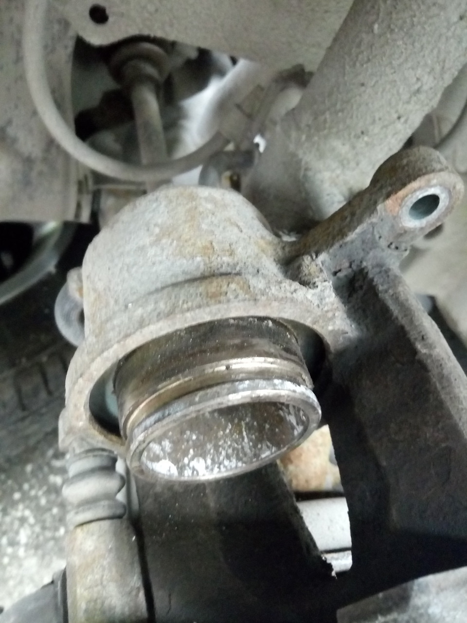 96434270 Клипса топливная белая GM | Запчасти на DRIVE2