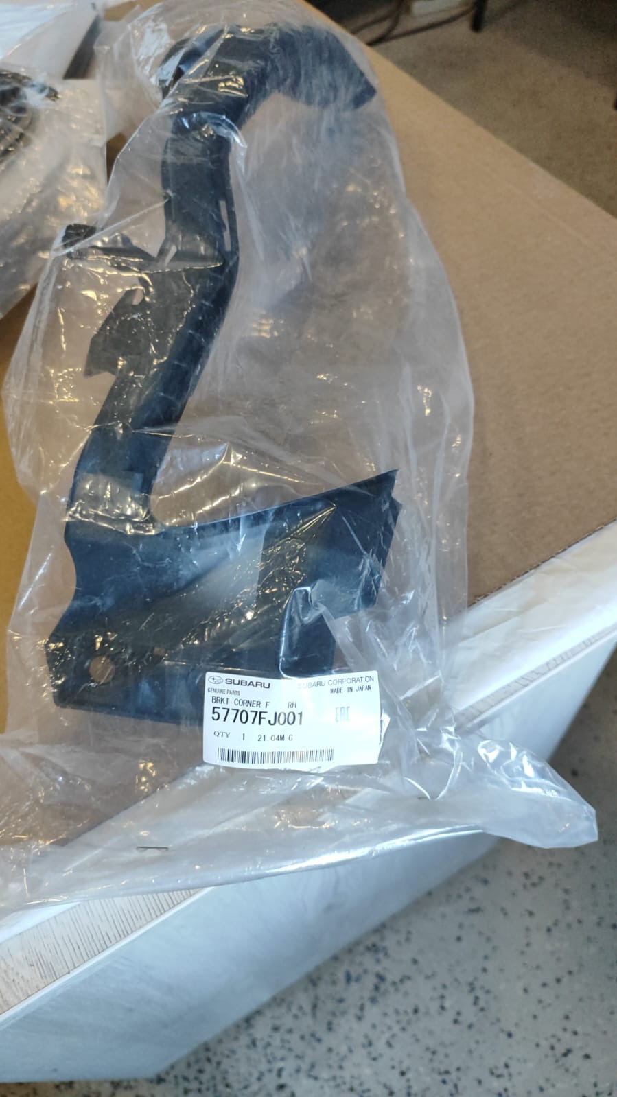 57707FJ001 Кронштейн переднего бампера правый для Impreza (G13/G23 ...