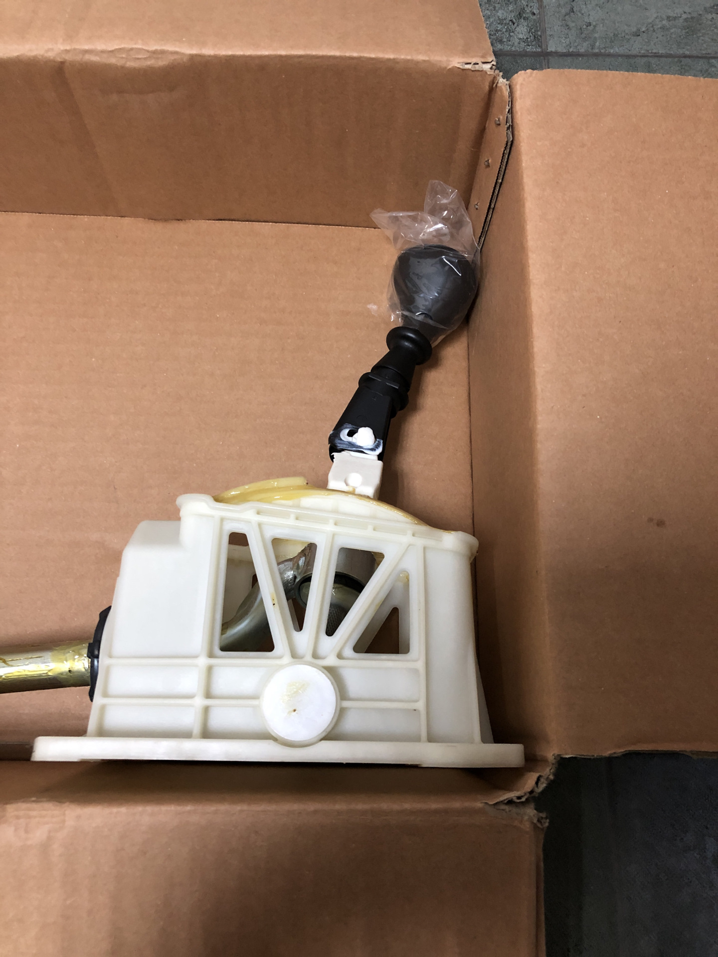 Новый механизм переключения, кочерга GM😉 — Daewoo Espero, 2 л, 1999 ...