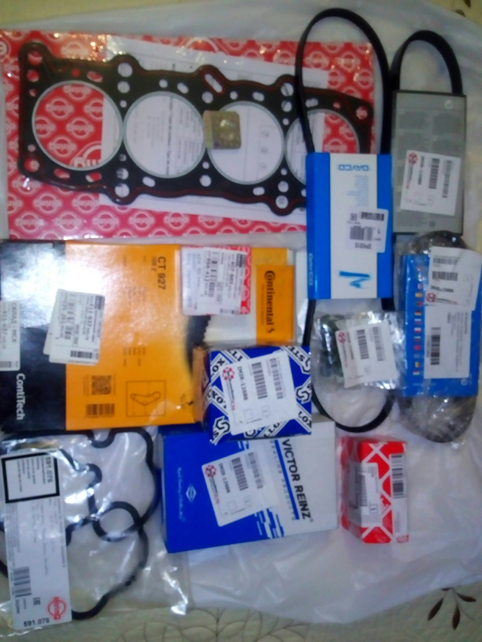 CT827 Ремень ГРМ Toyota Carina 1.6 16V 4A-FE Z=117*21 92> CONTITECH ...