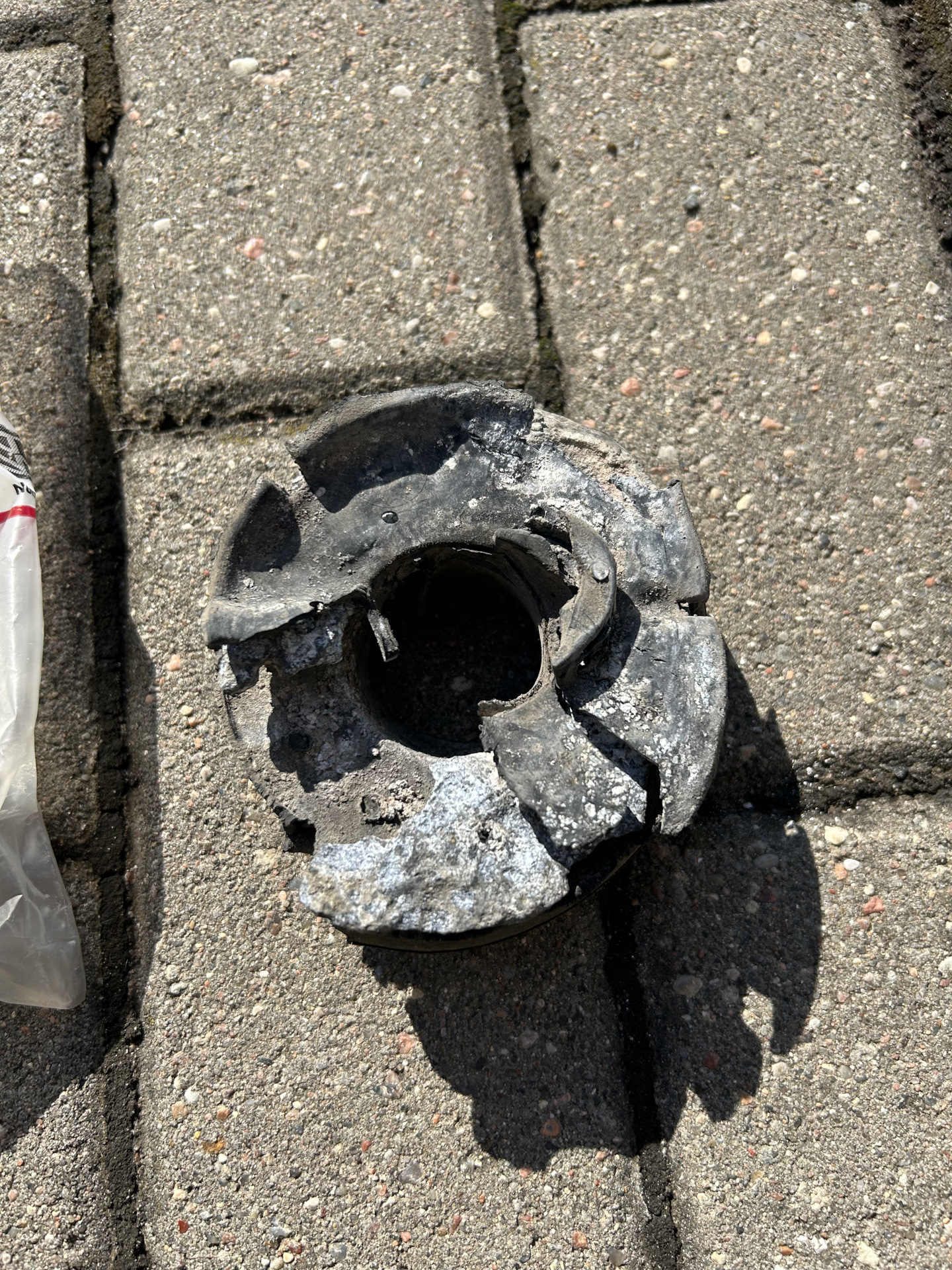 Задние пружины сделали кря 🦆 — Audi Q5 (2G), 2 л, 2017 года | поломка ...