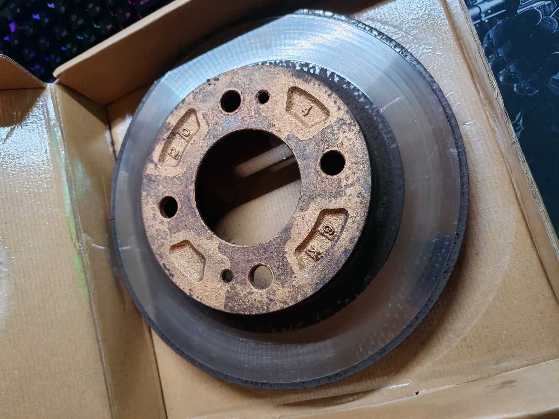 Замена масла в моторе, замена пер. колодок и тормозных дисков. — Nissan ...