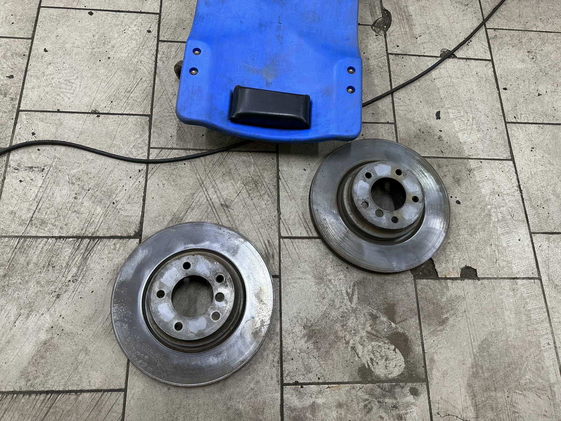 141] Тормозная система от 130i — BMW 1 series (E81/E87), 3 л, 2007 года ...