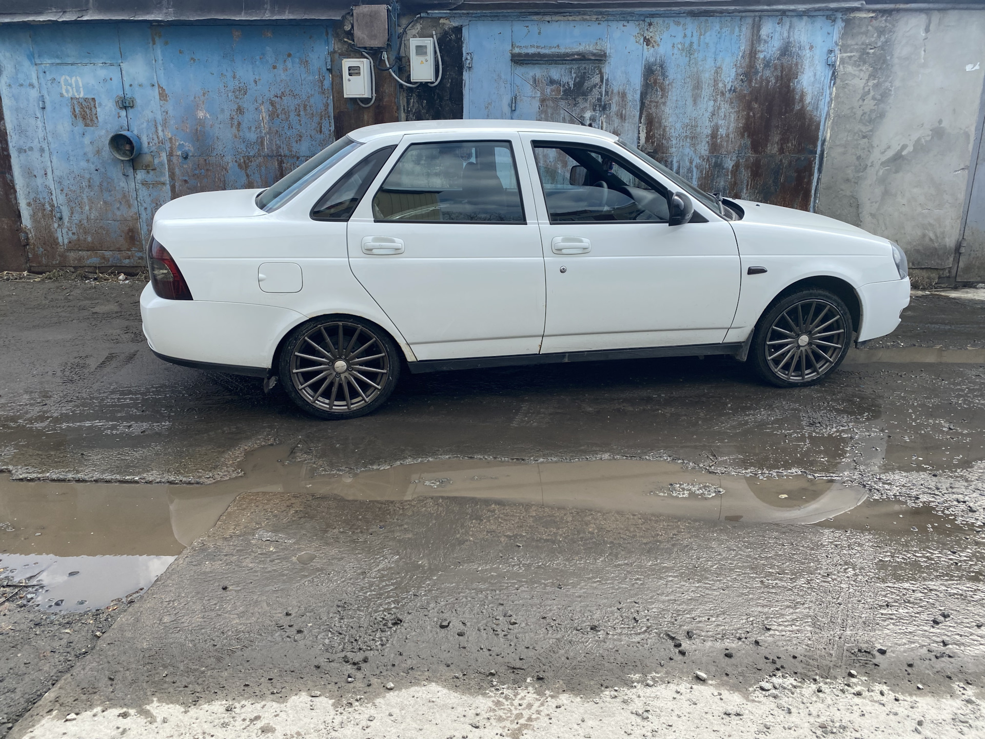 Диски R17 ET-43 7,5j — Lada Приора седан, 1,6 л, 2011 года | колёсные ...