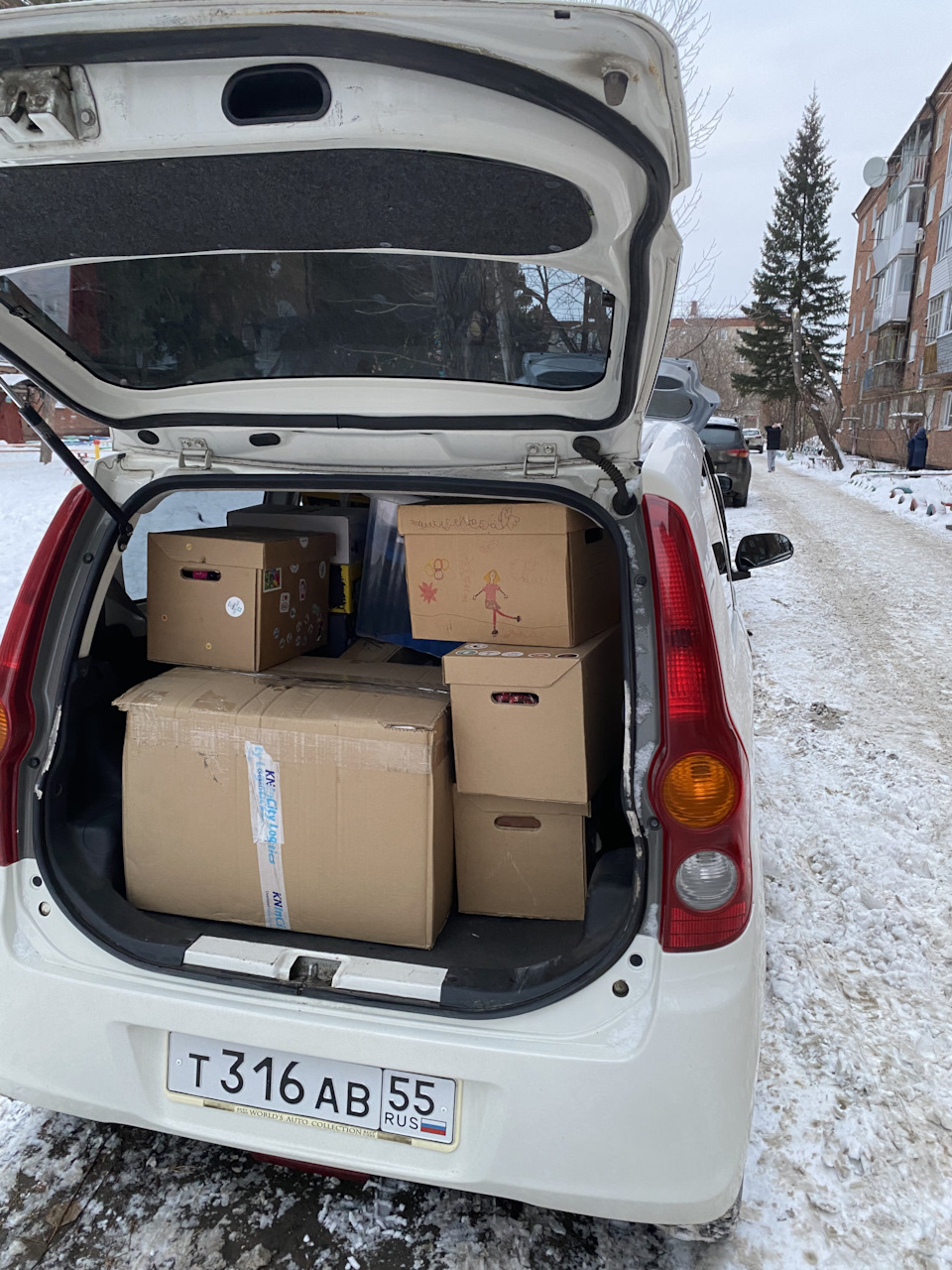 Маленькие грузоперевозки — Daihatsu Mira (L275/L285), 0,7 л, 2009 года | просто так | DRIVE2