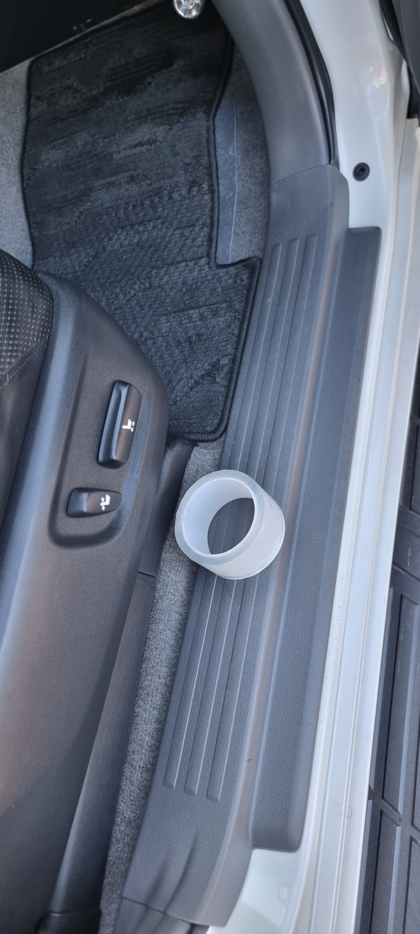 Замена хромированых накладок (оправ) ПТФ и другое Toyota land Cruiser ...