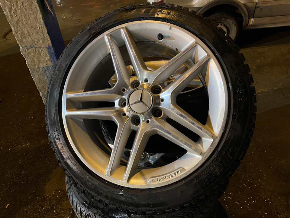 Taurus Winter 225/45/17 — Mercedes-Benz C-Class (W204), 1,8 л, 2012 ...