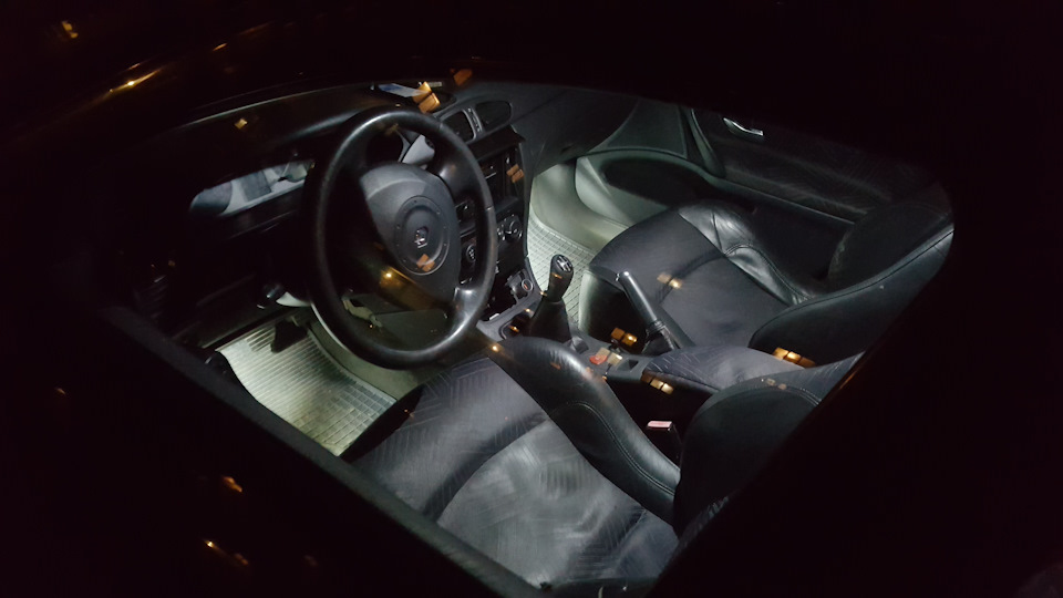 Renault Laguna II 1.8 бензиновый 2001 | 1.8 F4P 772 (KG0M) на DRIVE2