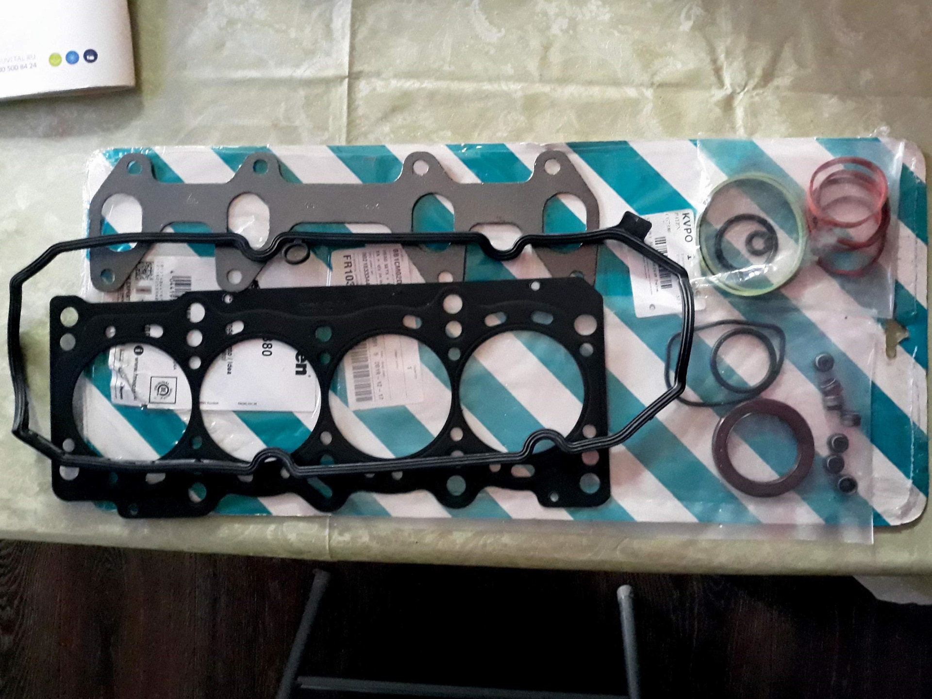 Не комплект в к-те прокладок… — FIAT Grande Punto, 1,4 л, 2007 года ...