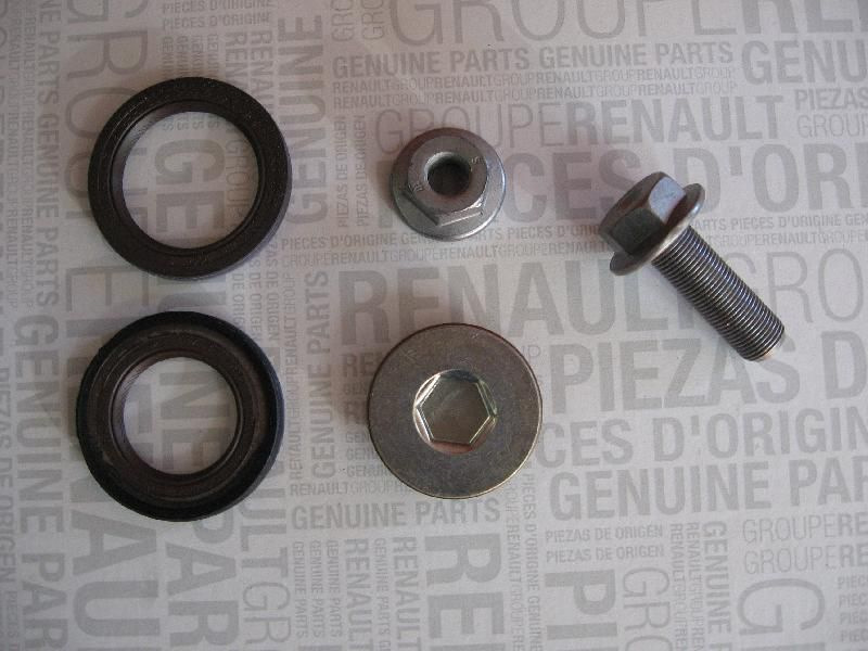 Замена ГРМ и сопутствующего на F4R 771 — Renault Scenic II, 2 л, 2008 ...