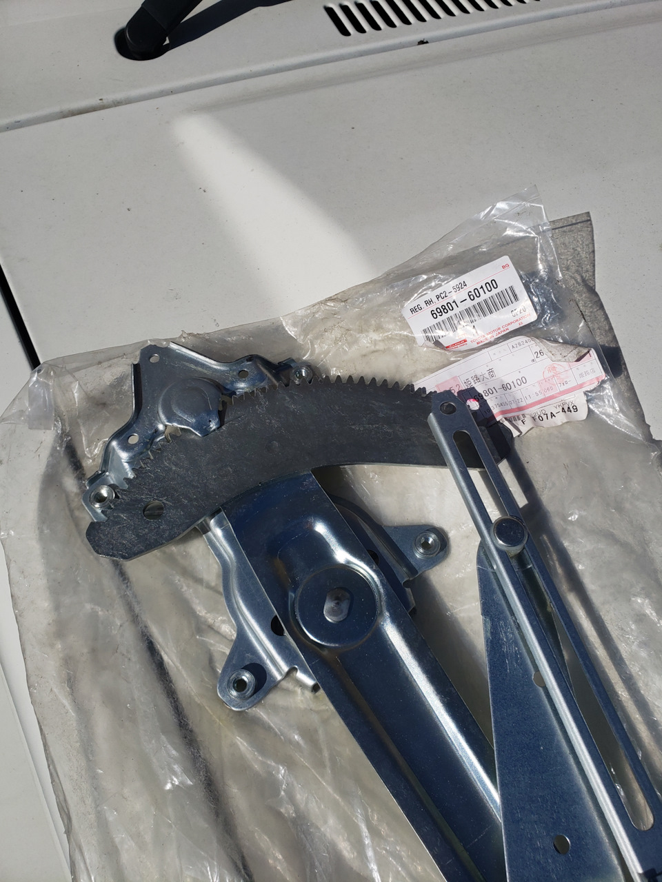 Стеклоподъёмник — Toyota Land Cruiser 70, 4,2 л, 1996 года ...